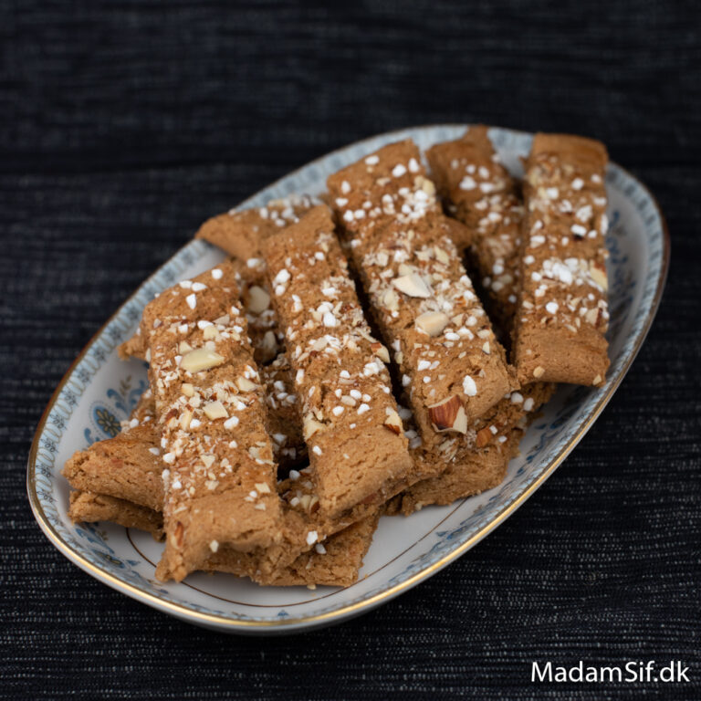 Brune Pinner | Madam Sif